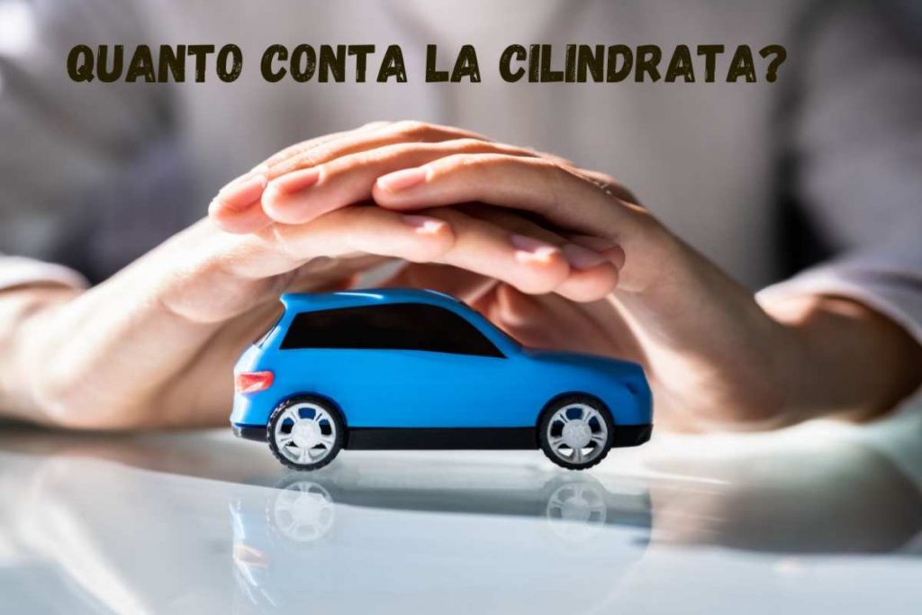 Assicurazione auto: come calcolare il costo in base alla cilindrata
