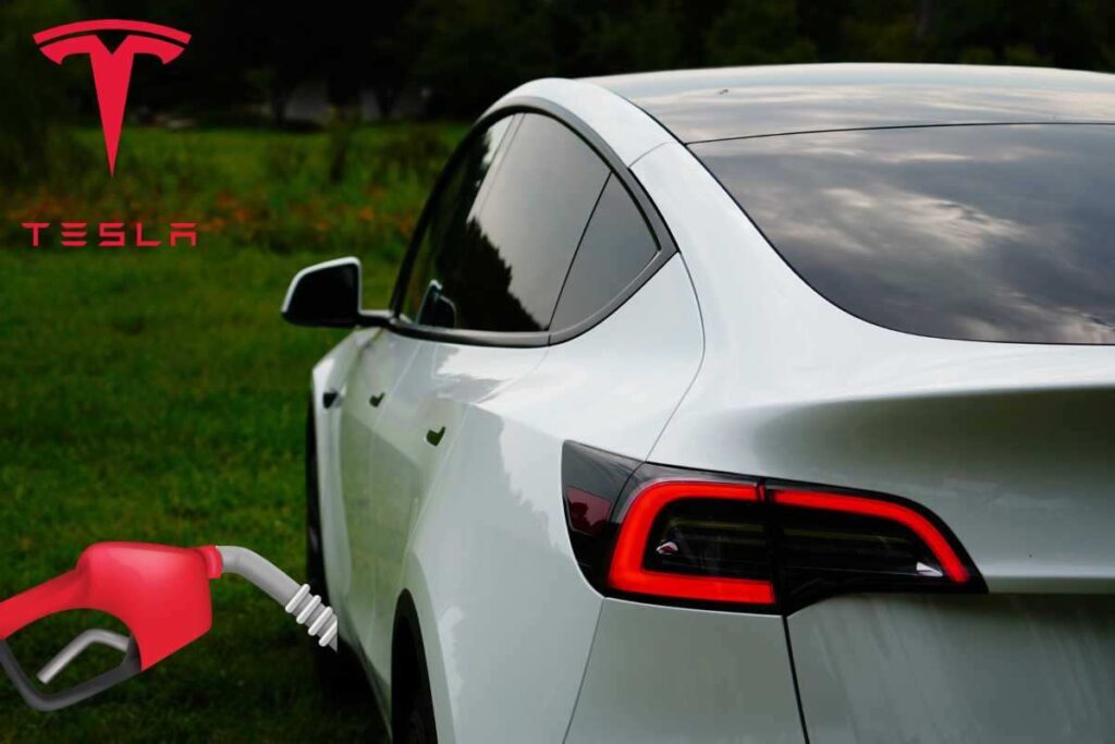 Tesla, ecco la prima versione diesel: autonomia pazzesca, tutti a bocca ...