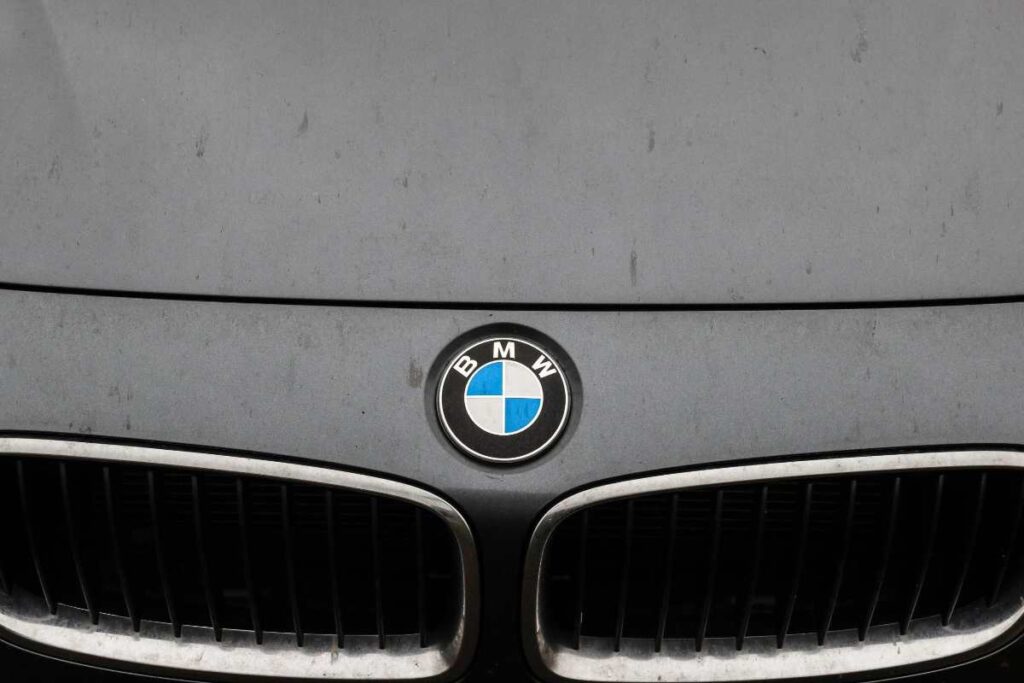 La BMW che era 40 anni fa davanti a tutte: gioiello dai consumi ...